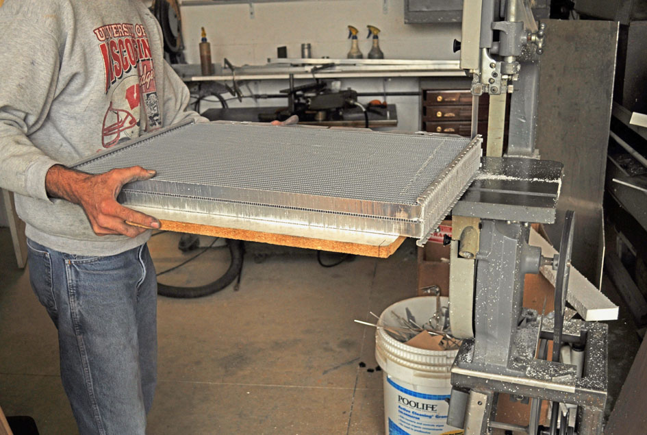 Lateral-g.net Vendor Feature :: AutoRad