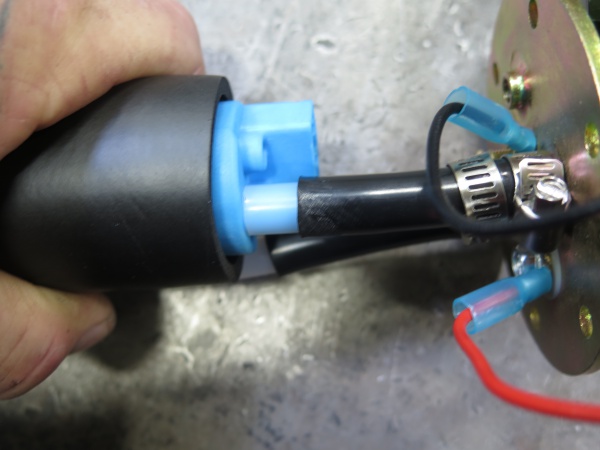 500 Miles Of Freedom – Installing CPP’s 25 Gallon Fuel Tank!