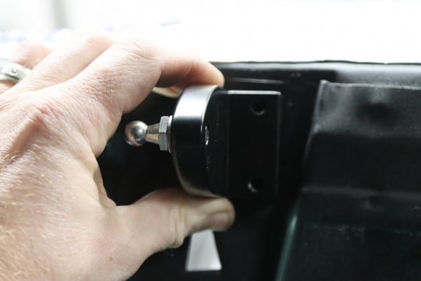 Install: Eddie Motorsports Trunk Hinges